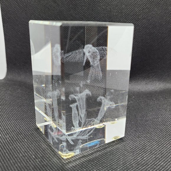 Jaffa | Accents | Laser Image In Crystal 3d Hummingbird Flower ...